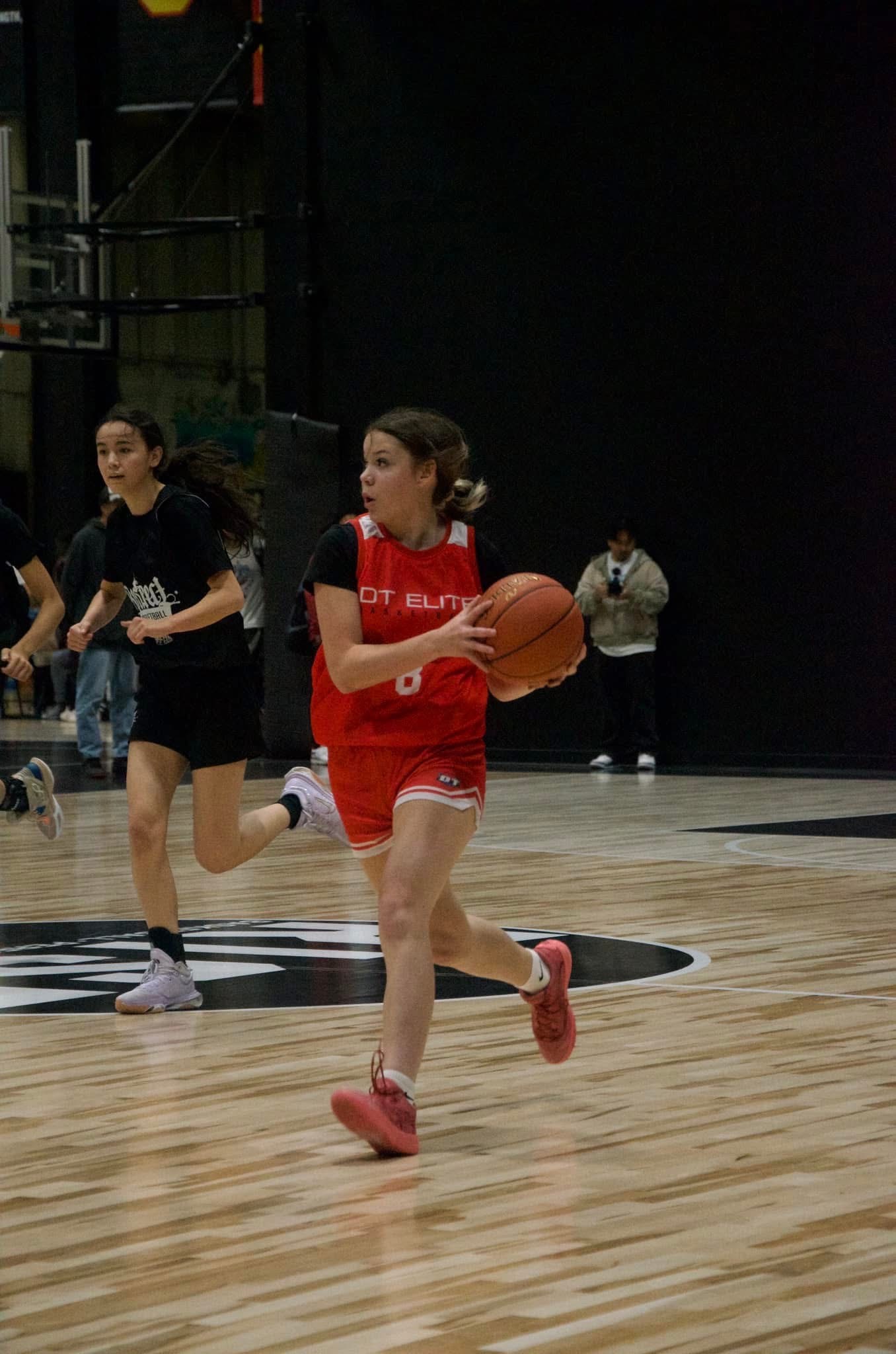 DT ELITE BASKETBALL